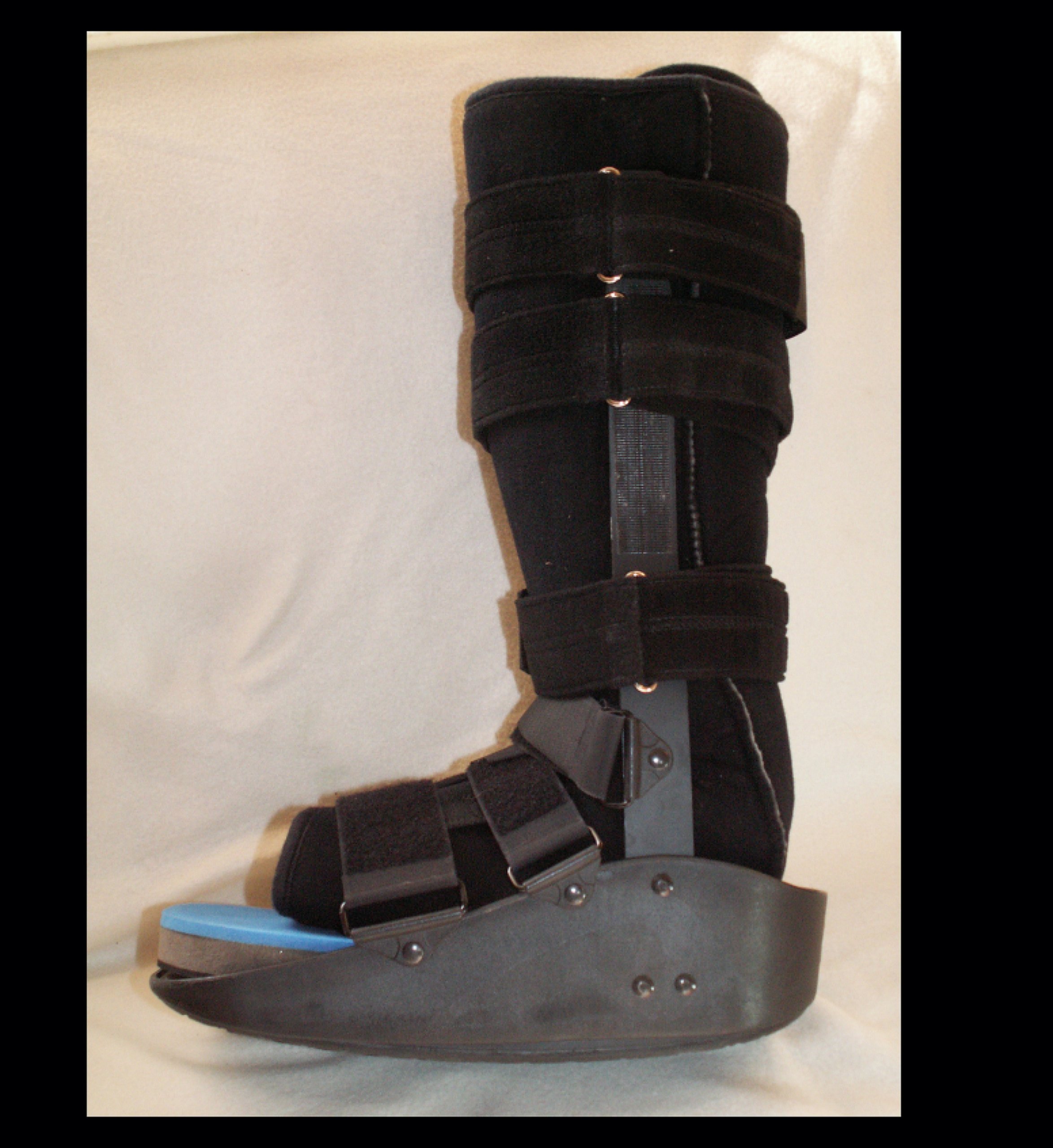 Maxtrax Walker DJO LLC But Ortopedyczny Orteza +$$ 6750967997 - Allegro.pl