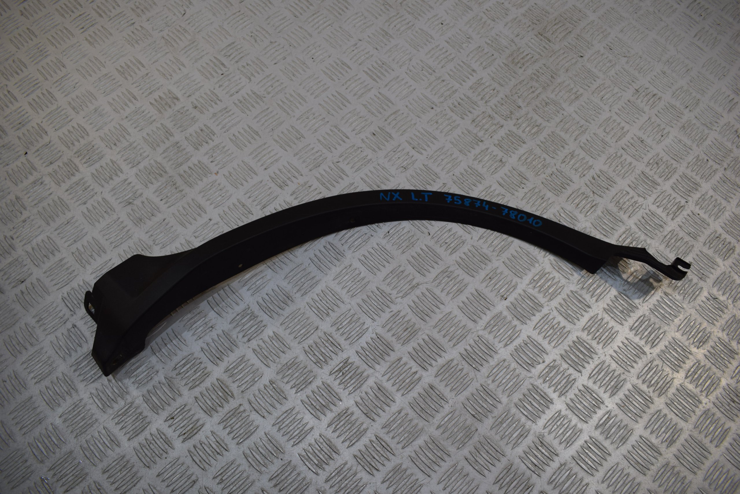 NAKŁADKA BŁOTNIKA LEWY TYŁ LEXUS NX 300 7587478010 za 99.00PLN z ...