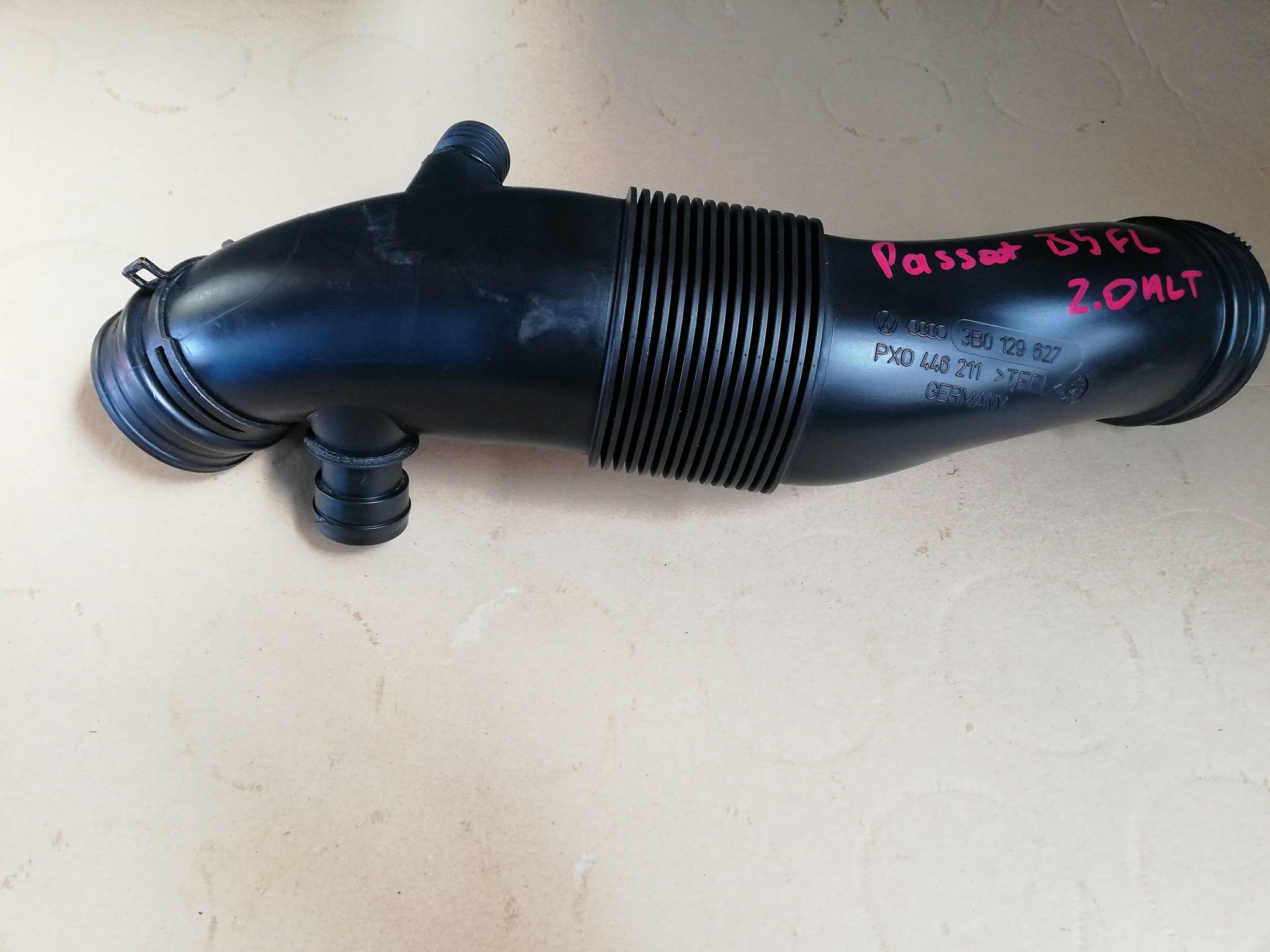 VW PASSAT B5 FL 2.0 PRZEWÓD POWIETRZA 3B0129627 - 7287611786 ...