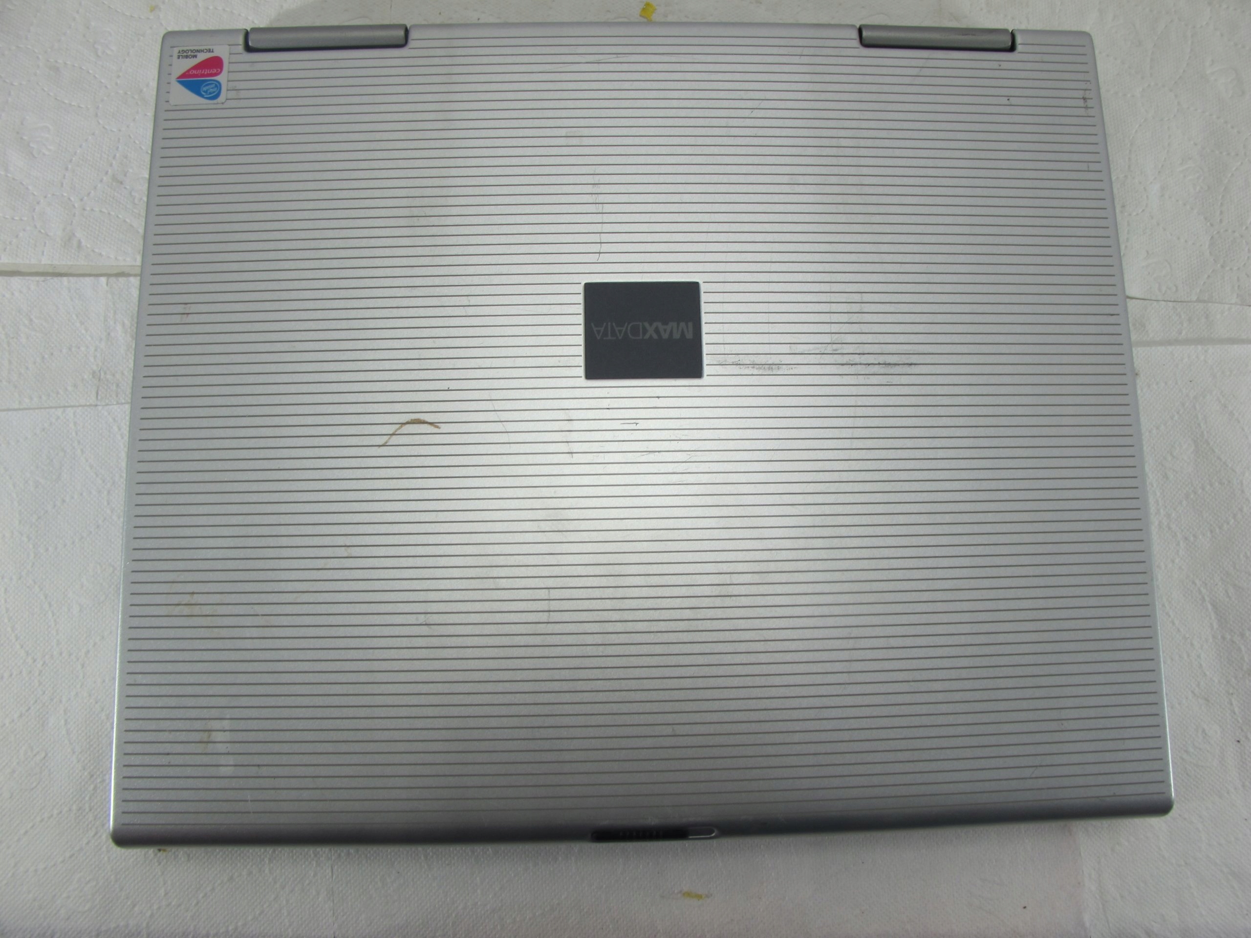 LAPTOP MAXDATA PRO 8100 IS PENT M 1,8 GHZ W427 - 7205421605 - oficjalne archiwum allegro