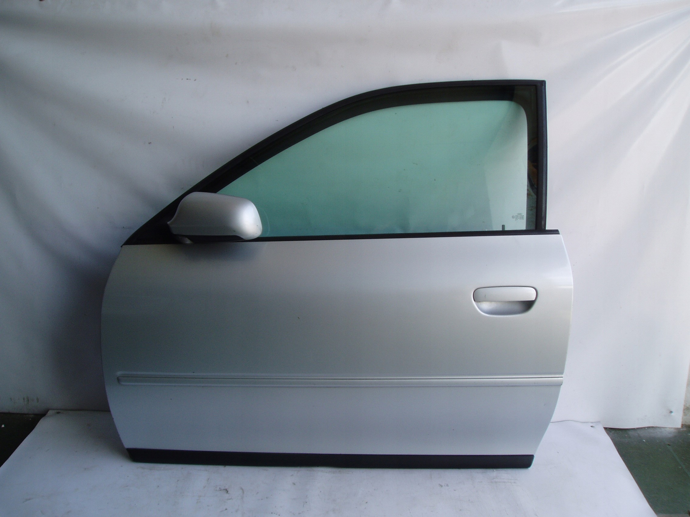 drzwi lewe audi A3 8L 3D LY7W - 7425431260 - oficjalne archiwum allegro