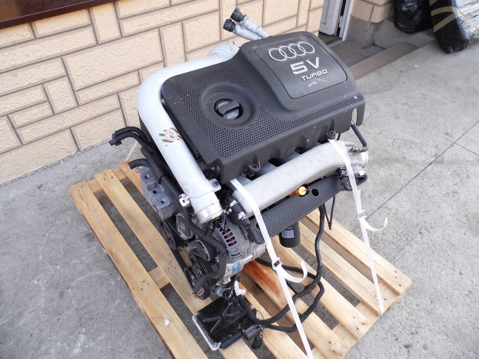 SILNIK KOMPLETNY SWAP 1.8T BAM 225KM S3 8L TT - 7423118600 - oficjalne ...