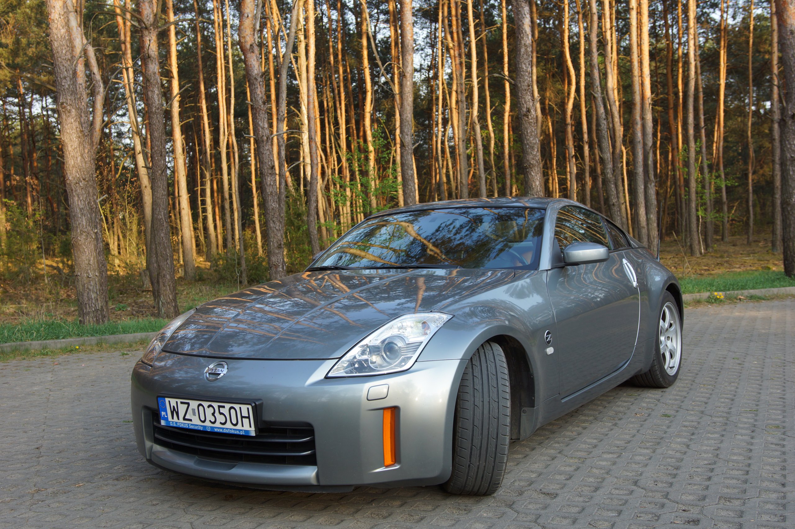 Nissan Z350 - 7310245143 - oficjalne archiwum allegro