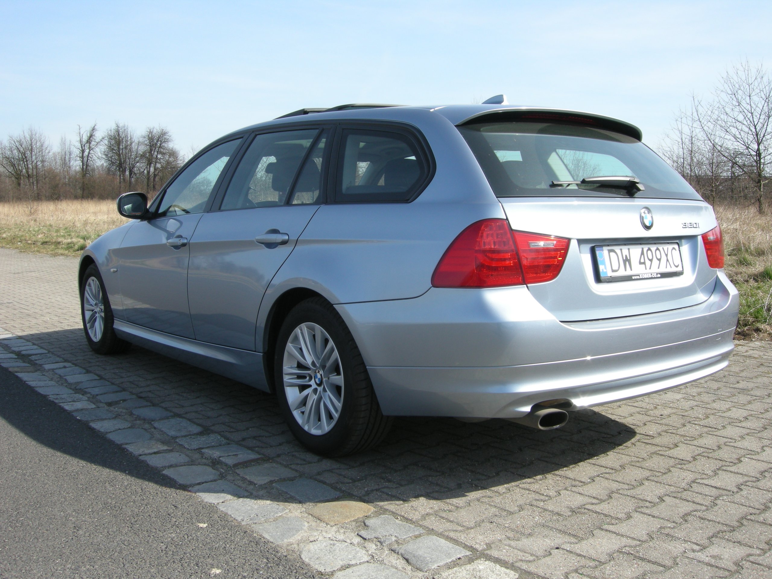 bmw E91 320 i turing - 7110369349 - oficjalne archiwum allegro