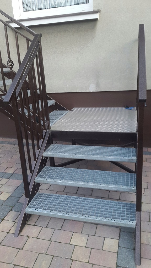 SPRZEDAM - Gotowe zewnętrzne schody metalowe - 7570353777 - oficjalne ...