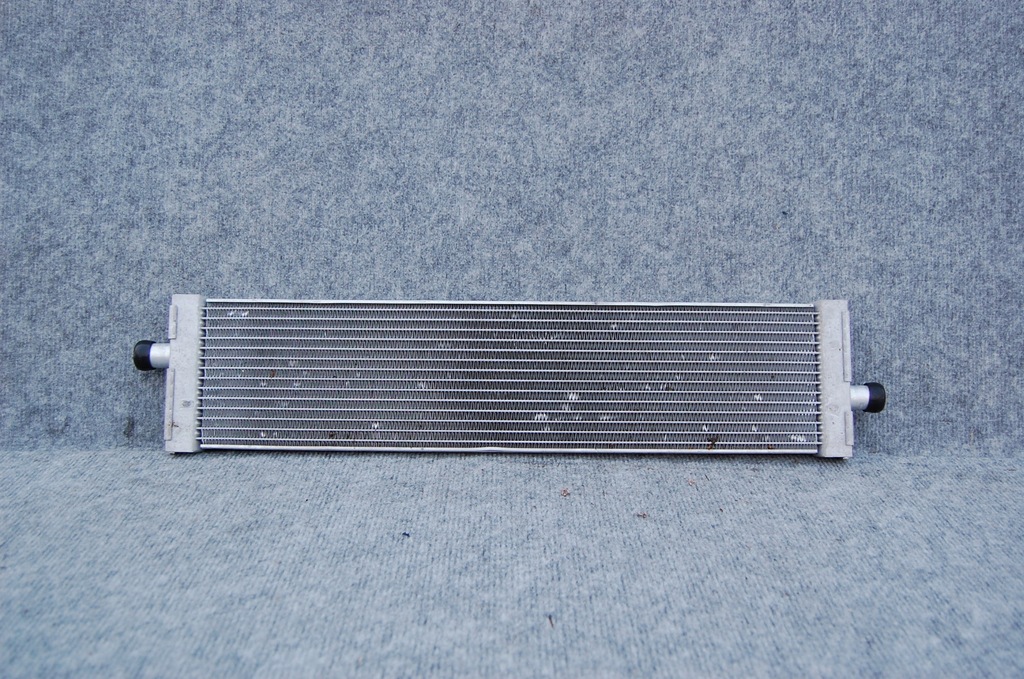 CHŁODNICA PORSCHE CAYENNE 92A HYBRID 7P0121212A - 7595612013 ...