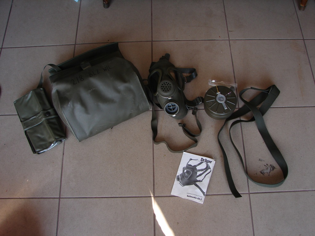 MASKA PRZECIWGAZOWA BUNDESWERA DRAGER - 7480172981 - oficjalne archiwum Allegro