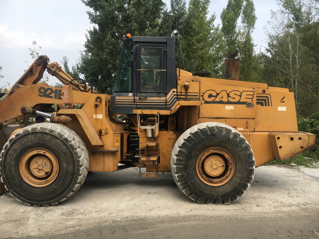 Ładowarka kołowa CASE 921B - 7549757714 - oficjalne archiwum Allegro