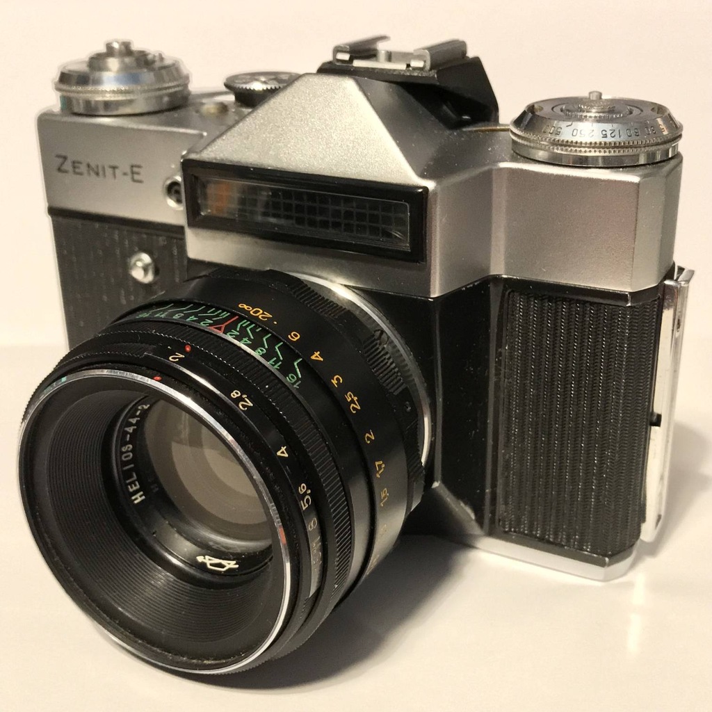 ZENIT E Aparat fotograficzny HELIOS 44 obiektyw - 7282130448 ...