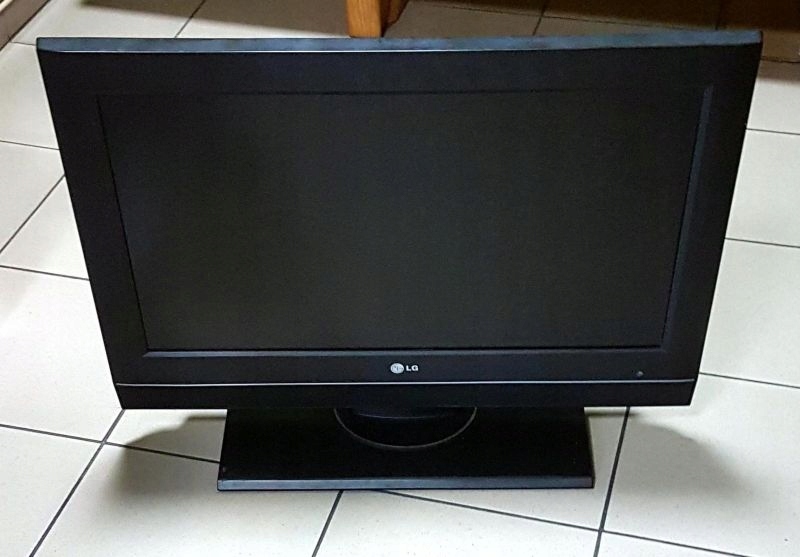 TELEWIZOR LG LCD 26 cali MODEL LG 26LC51 - 7652495523 - oficjalne archiwum Allegro