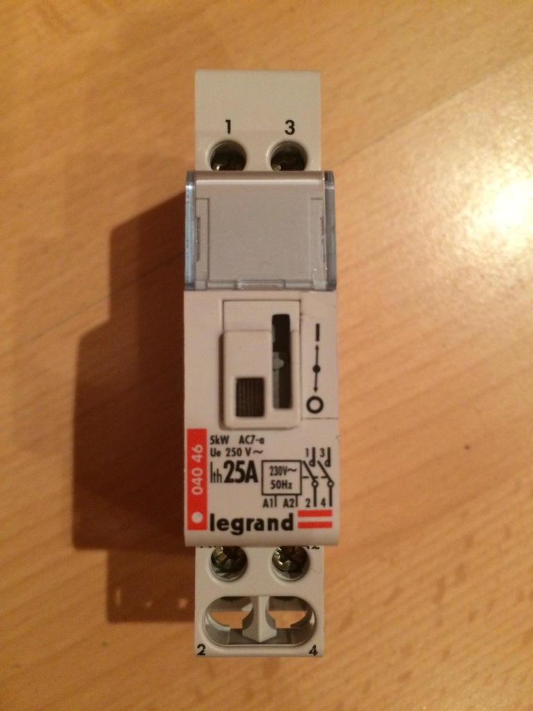 Przekaźnik bistabilny stycznik 04046 LEGRAND - 25A - 7156758444 ...