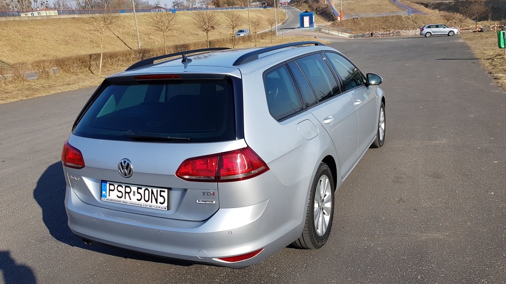 Volkswagen Golf 7 kombi 1.6 TDI 2016 - 7265248394 - oficjalne archiwum ...