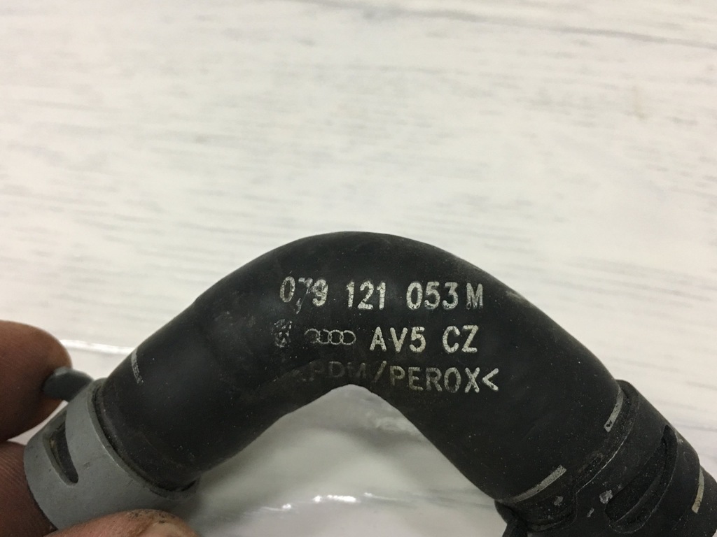 *WĄŻ PRZEWÓD WODY AUDI VW 079121053M - 7090160910 - oficjalne archiwum ...