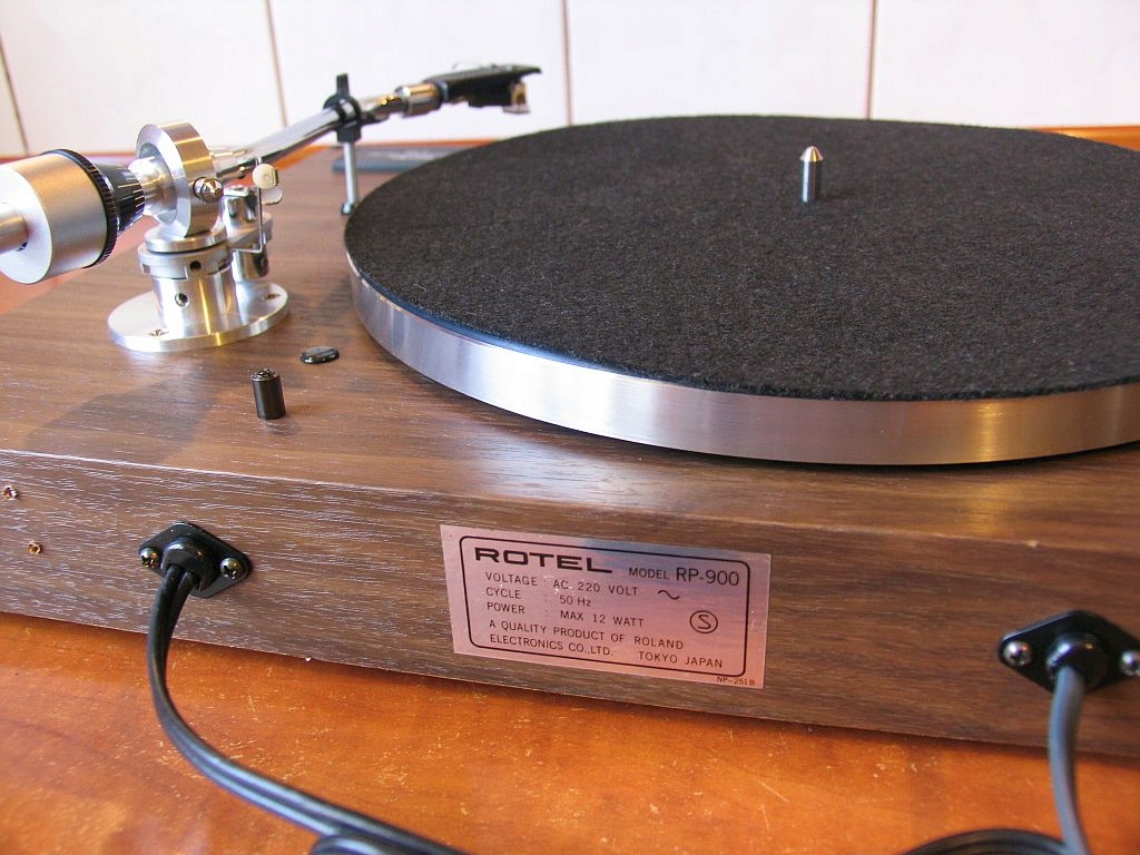 ROTEL Model RP-900 / Ortofon FF15 ''Vintage 70's'' - 7606695813 ...
