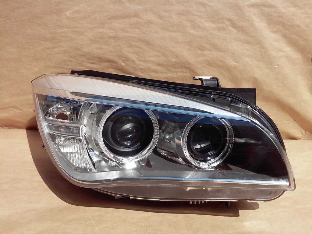 BMW X1 E84 BI-XENON LIFT PRAWY SKRĘTNY LAMPA LAMPY - 7361215685 ...