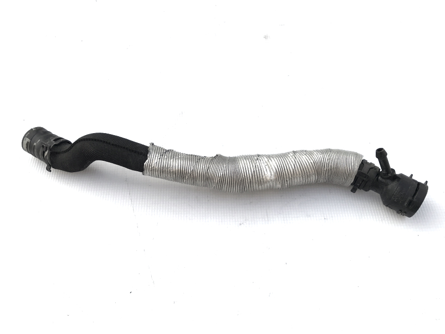 Wąż cieczy chłodzącej 8J0121157J AUDI RS3 8P - 6756433443 - oficjalne ...