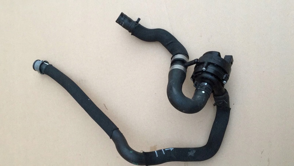 MERCEDES W205 6.3 AMG WĄŻ RURA PRZEWÓD A2058300001 - 7037320316 ...