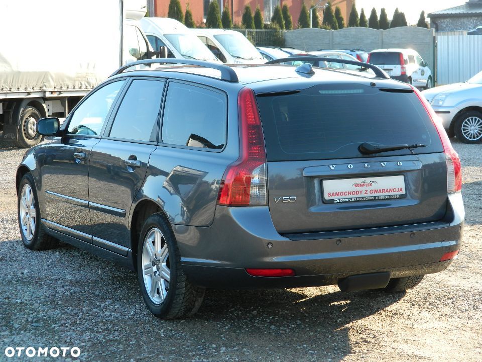 Volvo V50 Lift 2.0 Diesel 136KM Xenon Navi Alu Czu - 7260822834 - oficjalne archiwum Allegro
